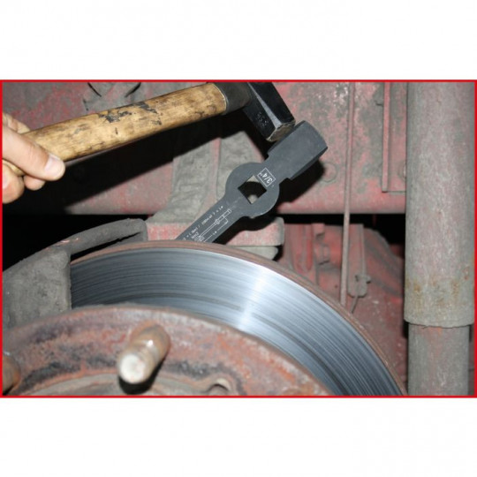 Clé à frapper 6 pans 24mm pour étriers de frein - KSTools | 517.0925